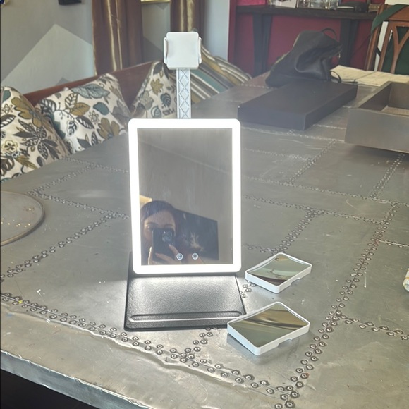 Skincare | Glo Tech Led Vanity Mirror With Stand | Poshmark